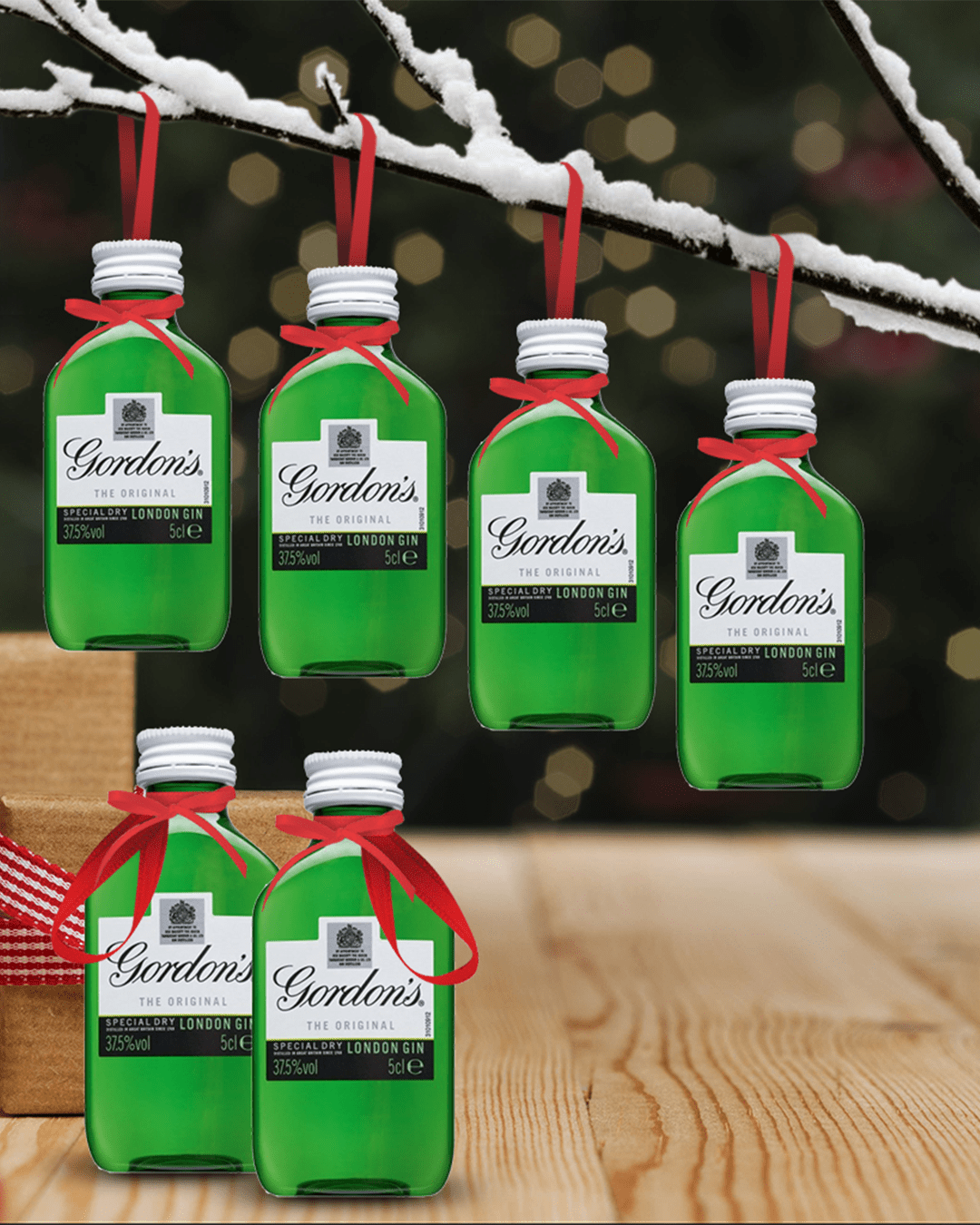 Merry Baubles - Gordon's Original Gin Miniature Set - Alcohol Emporium